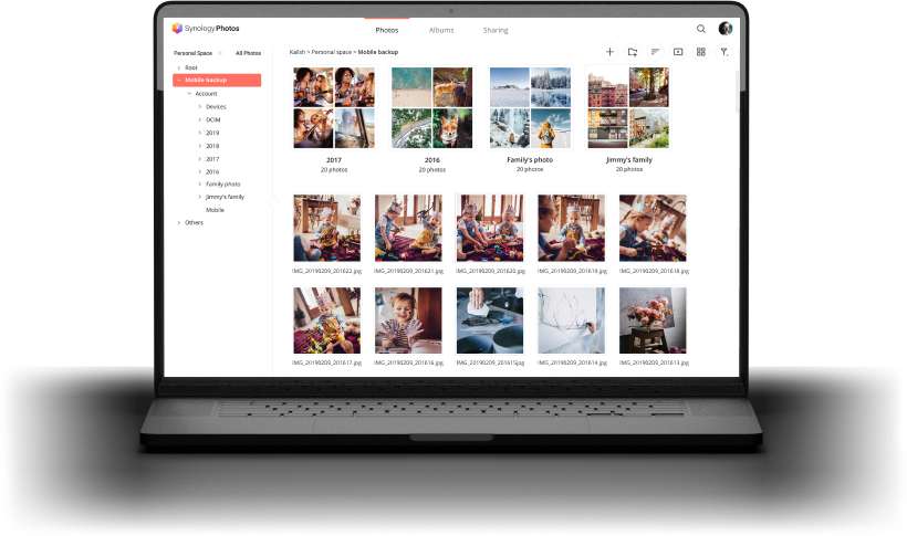 Comment l'application Synology Photos permet aux utilisateurs de ...